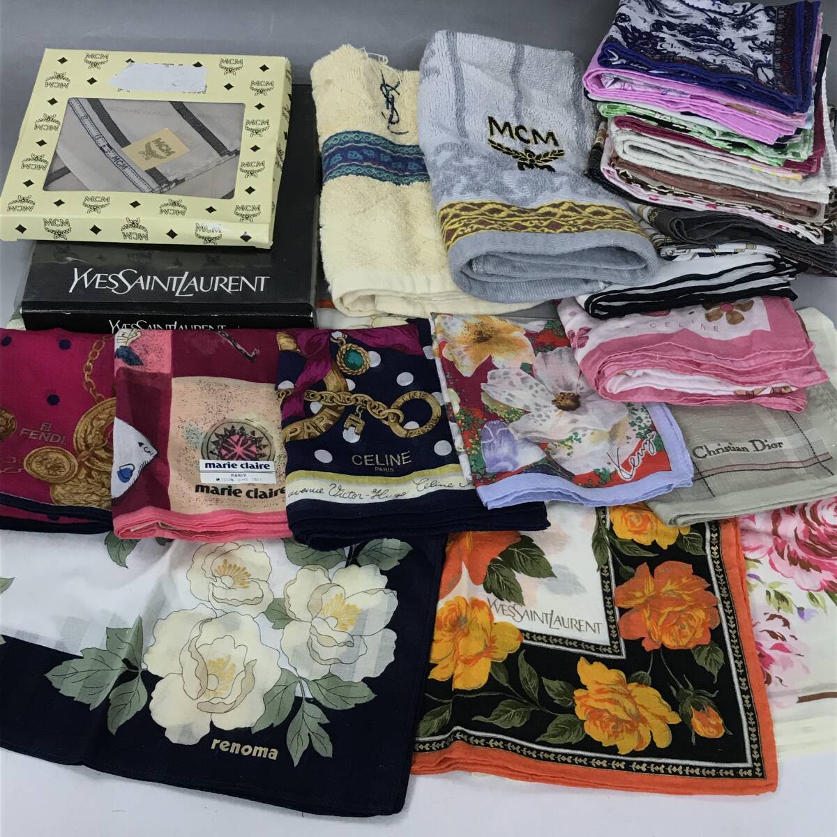 【傷や汚れあり】KF5/55 ハンカチ まとめて25枚 大量 セット レディース 婦人 YSL/DIOR/CELINE/RENOMA/MCM ...