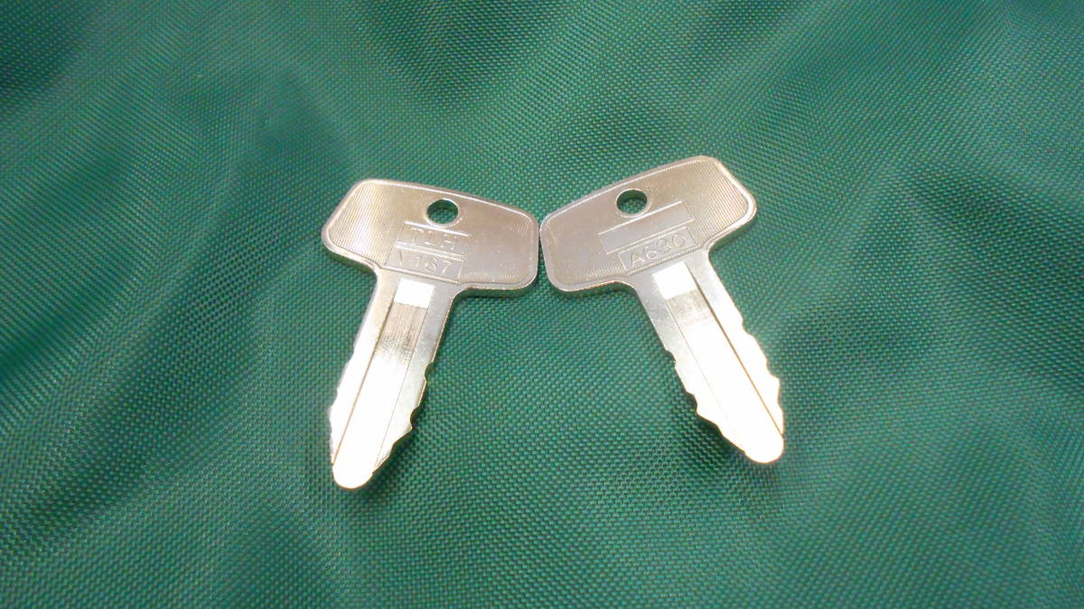 【未使用】A630 二本組 クボタ コピーキー 複製キー 2本 KUBOTA U20 RX141 K008 U008 KH007 KX024 U10 X005 バックホーの落札情報詳細 ...