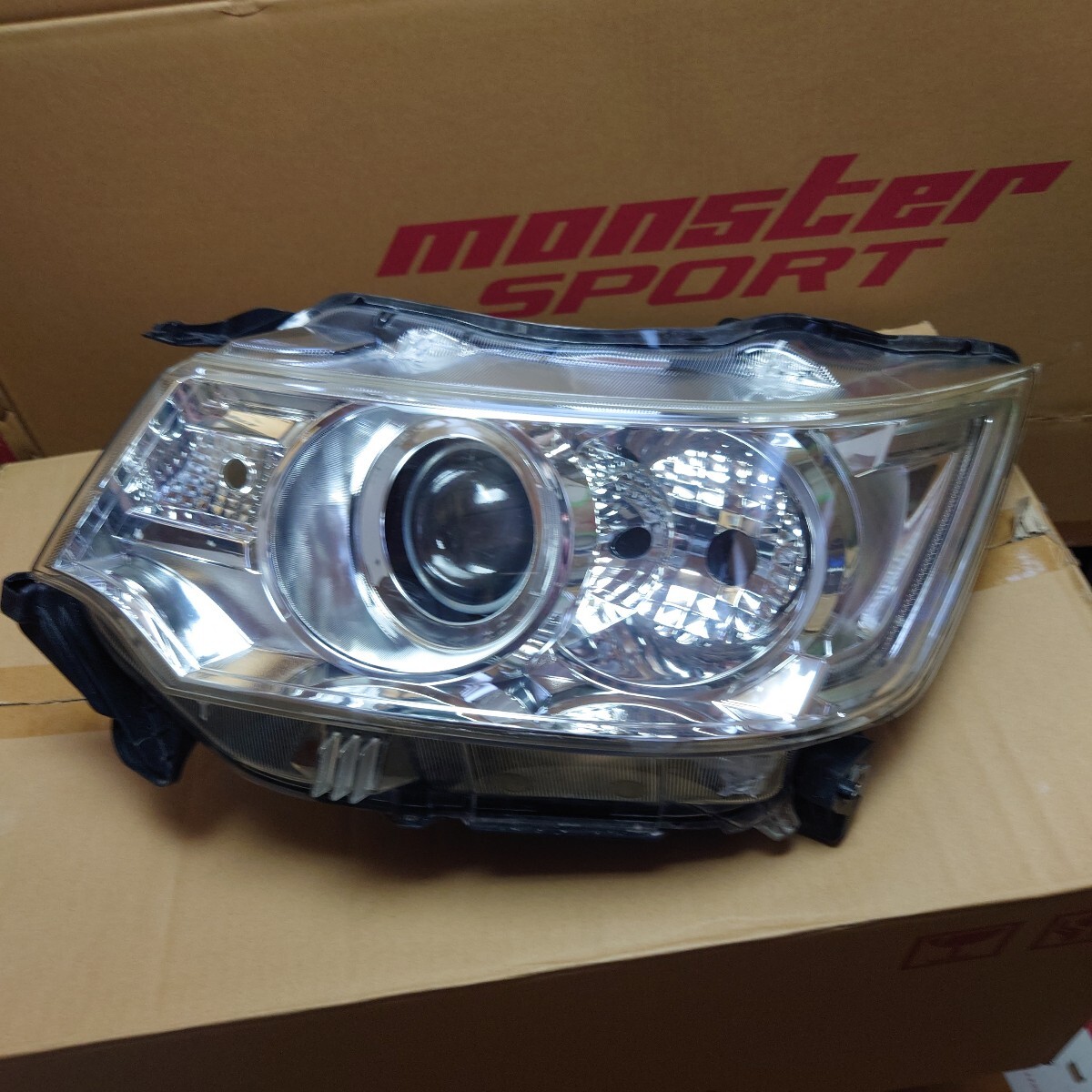 【目立った傷や汚れなし】MH34S ワゴンR スティングレー ヘッドライト 左 X H24年式 R06Aの落札情報詳細 - Yahoo!オークション落札価格検索 オークフリー