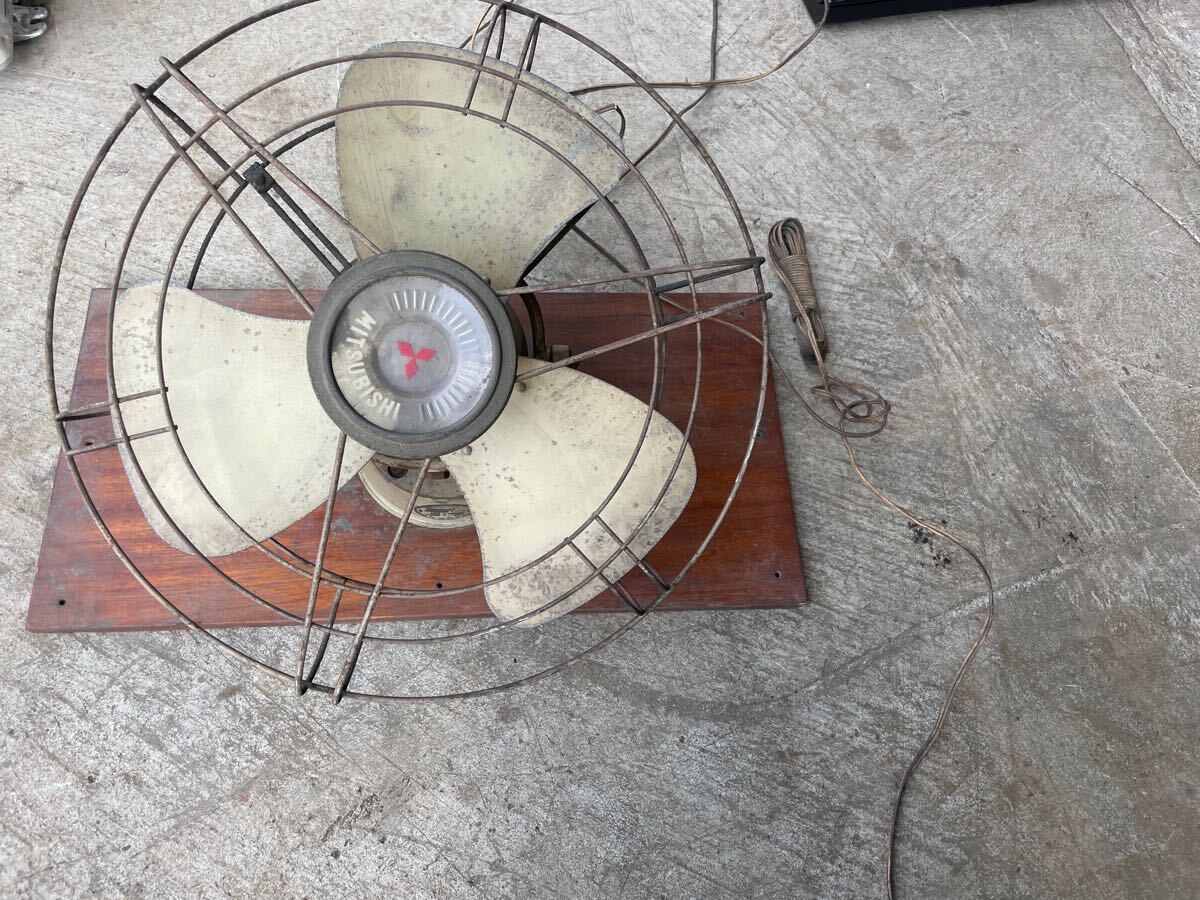 【傷や汚れあり】 三菱 扇風機 MITSUBISHI AC ELECTRIC FAN 16in？？ アンティーク当時物 作動未確認 ジャンク品 ...