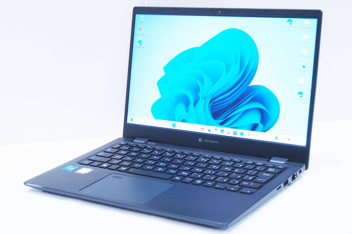 【傷や汚れあり】卸売 2022年発売 16Gメモリ 11世代CPU dynabook G83/HV i5-1135G7 NVMeSSD256G ...
