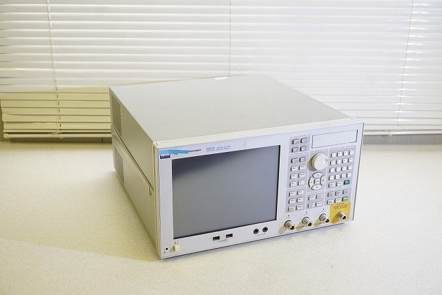 【やや傷や汚れあり】Agilent E5061B ENA Series Network Analyzer 100kHz-3GHzの落札情報詳細 ...