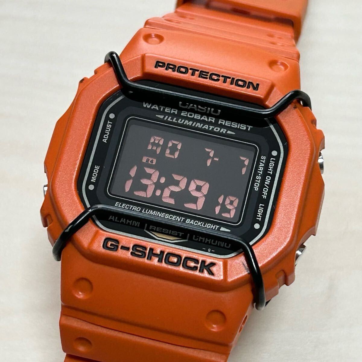 【目立った傷や汚れなし】CASIO カシオ G-SHOCK DW-5600 純正カスタム DW-5600B-1AJF+DW-5600LC ...