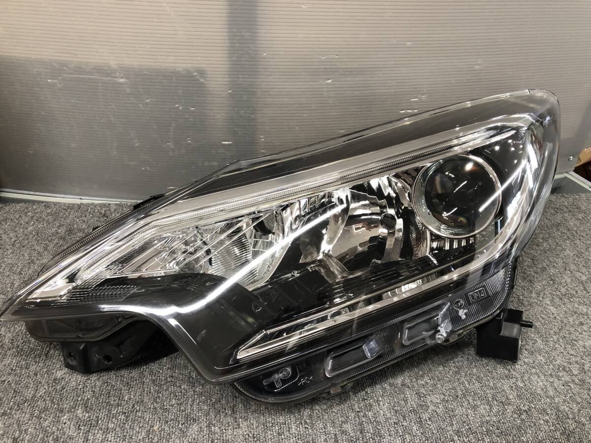 【目立った傷や汚れなし】★ 2509-NN26L 美品！E12 NE12 HE12 SNE12 ノート e-POWER 後期 純正 LED ヘッドライト ランプ 左 ICHIKOH 1934 ...