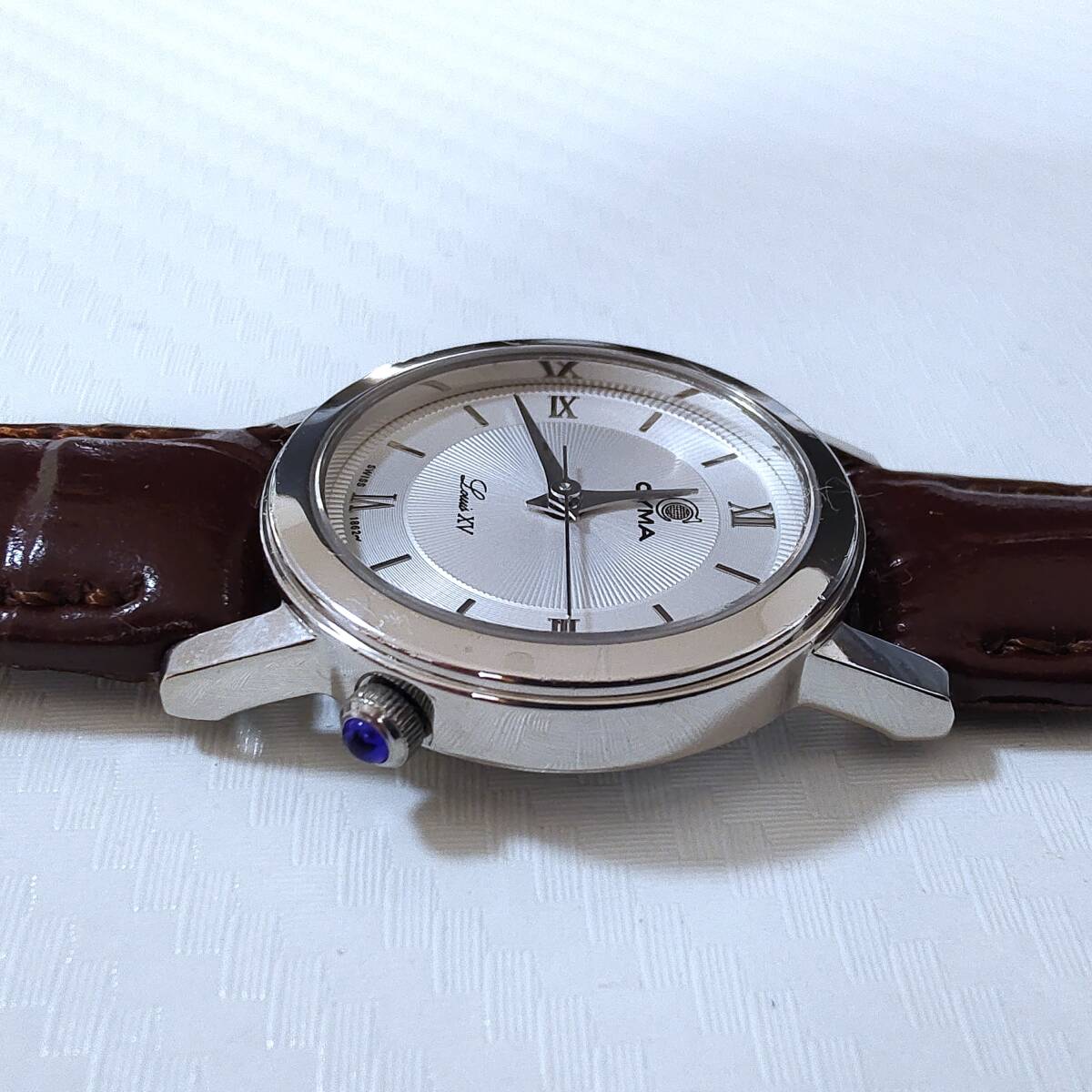 【やや傷や汚れあり】 CYMA(SWISS MADE) Louis XV クオーツ腕時計 女性用 (ETA 902.101搭載)の落札情報詳細 ...