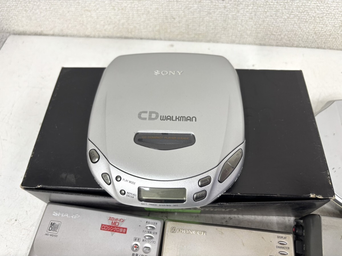 【傷や汚れあり】E839 CDウォークマン カセットレコーダー ラジオ まとめ売り SONY Panasonic FUJITSU 他 動作未 ...