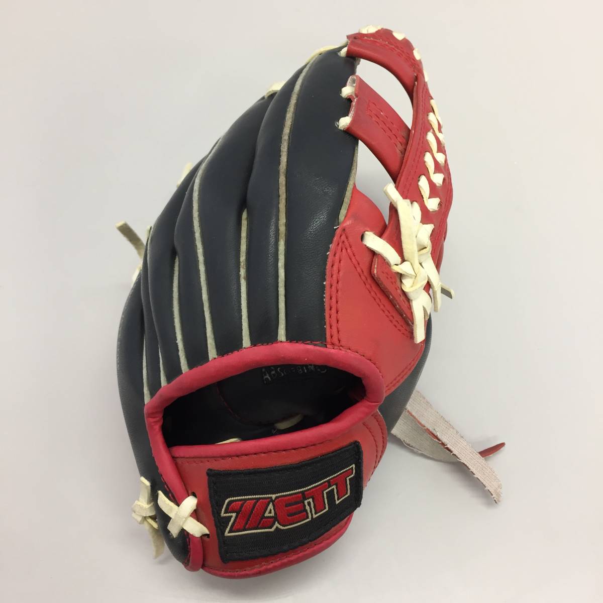 ZETT PROMODEL ゼット プロモデル 子供用 グローブ 10INCH BDG-152A 【20/0320/03④の落札情報詳細 - Yahoo!オークション落札価格検索 オークフリー