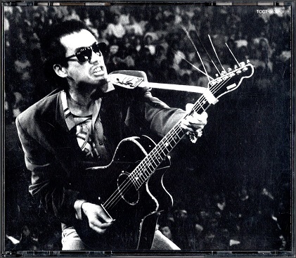 長渕剛 CD/『長渕剛 LIVE '89』/1990年作品/1989.7.13-14【横浜アリーナ】/「激愛」「乾杯」「勇次」「とんぼ」「STAY DREAM」収録 !!の落札情報詳細 ...