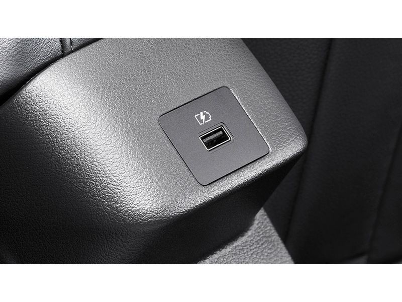 【新品】新品 ニッサン ノート E13 純正 後席用充電USBポートの落札情報詳細 - Yahoo!オークション落札価格検索 オークフリー