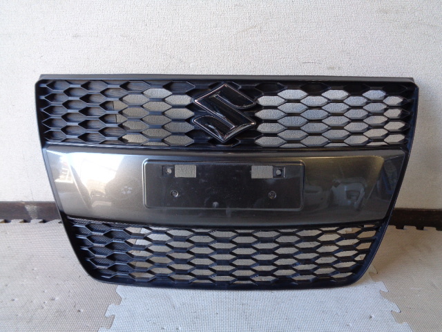 【やや傷や汚れあり】① スイフト スポーツ バンパーグリル ZC32S 71741-70L0の落札情報詳細 - ヤフオク落札価格情報 オークフリー