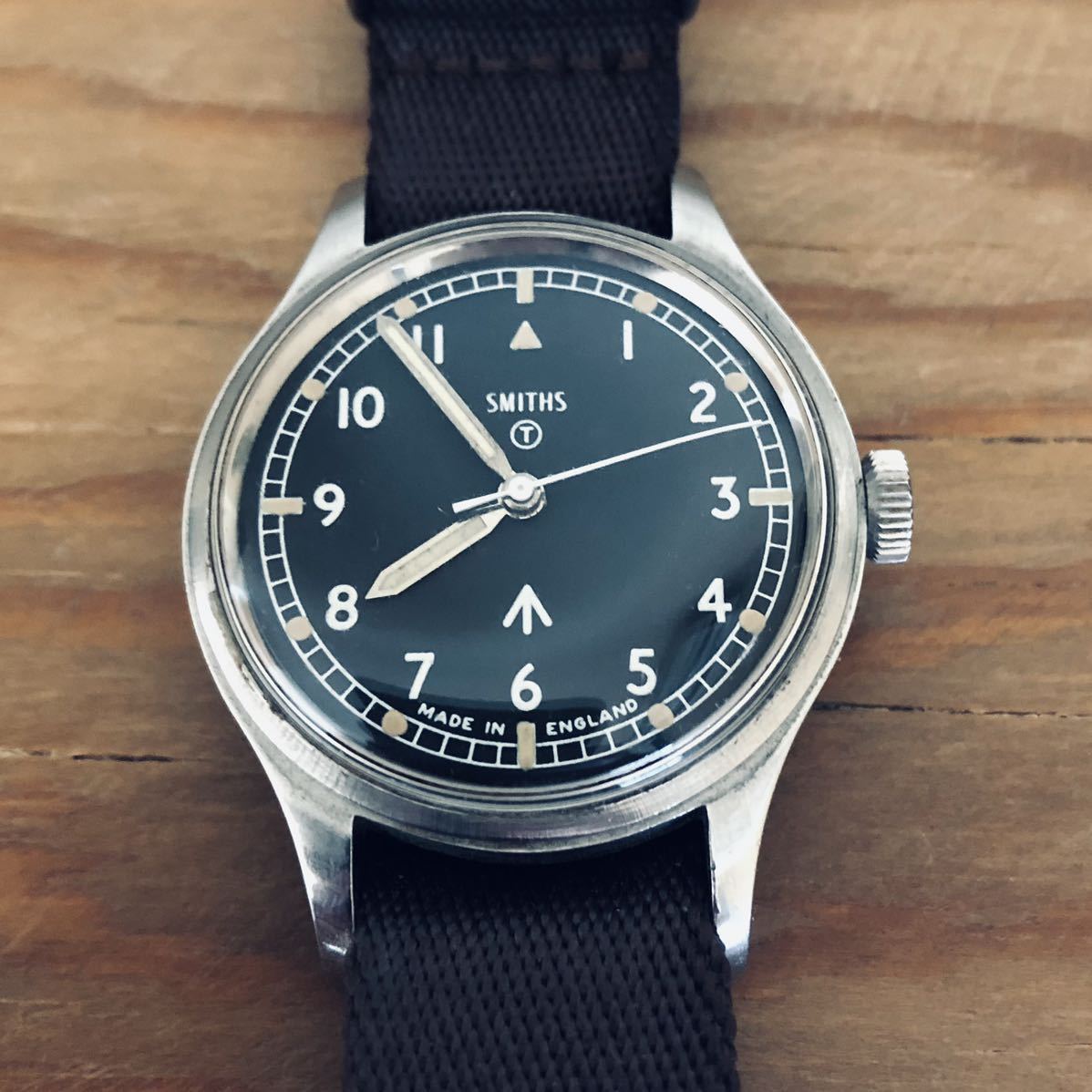 【目立った傷や汚れなし】SMITHS W10 military watch/実働 1968 英国軍用 ミリタリーウォッチ 腕時計 ヴィンテージ ...