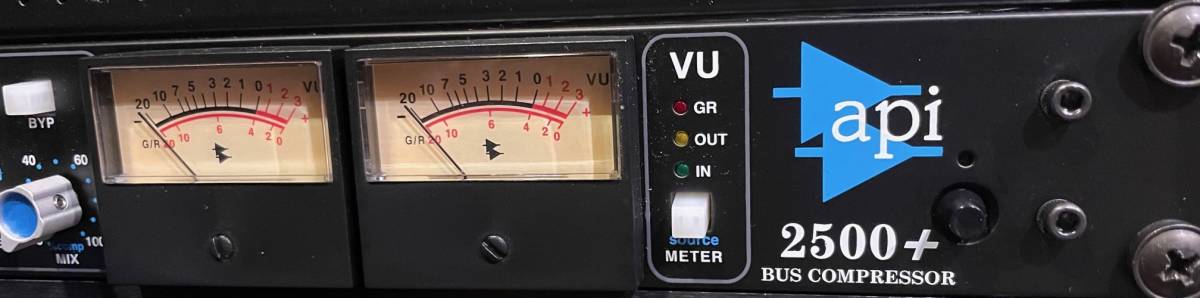 【未使用に近い】// API 2500 + (定番ステレオバスコンプレッサー）//の落札情報詳細 - ヤフオク落札価格検索 オークフリー