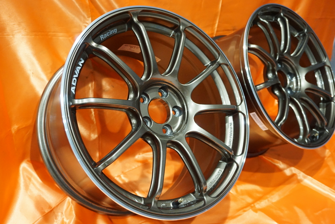 【やや傷や汚れあり】【1円売切り】アドバンレーシング RS3 ADVAN Racing RSⅢ 18×9.0J+50 PCD100 5穴 ...