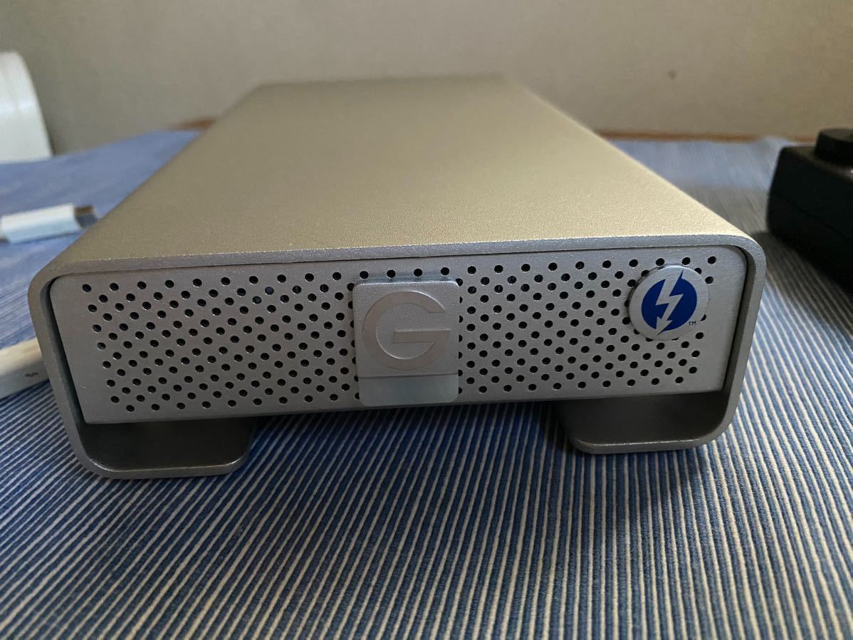 【目立った傷や汚れなし】G-DRIVE with Thunderbolt USB 3.0 3TB 7200 RPM Professional ...