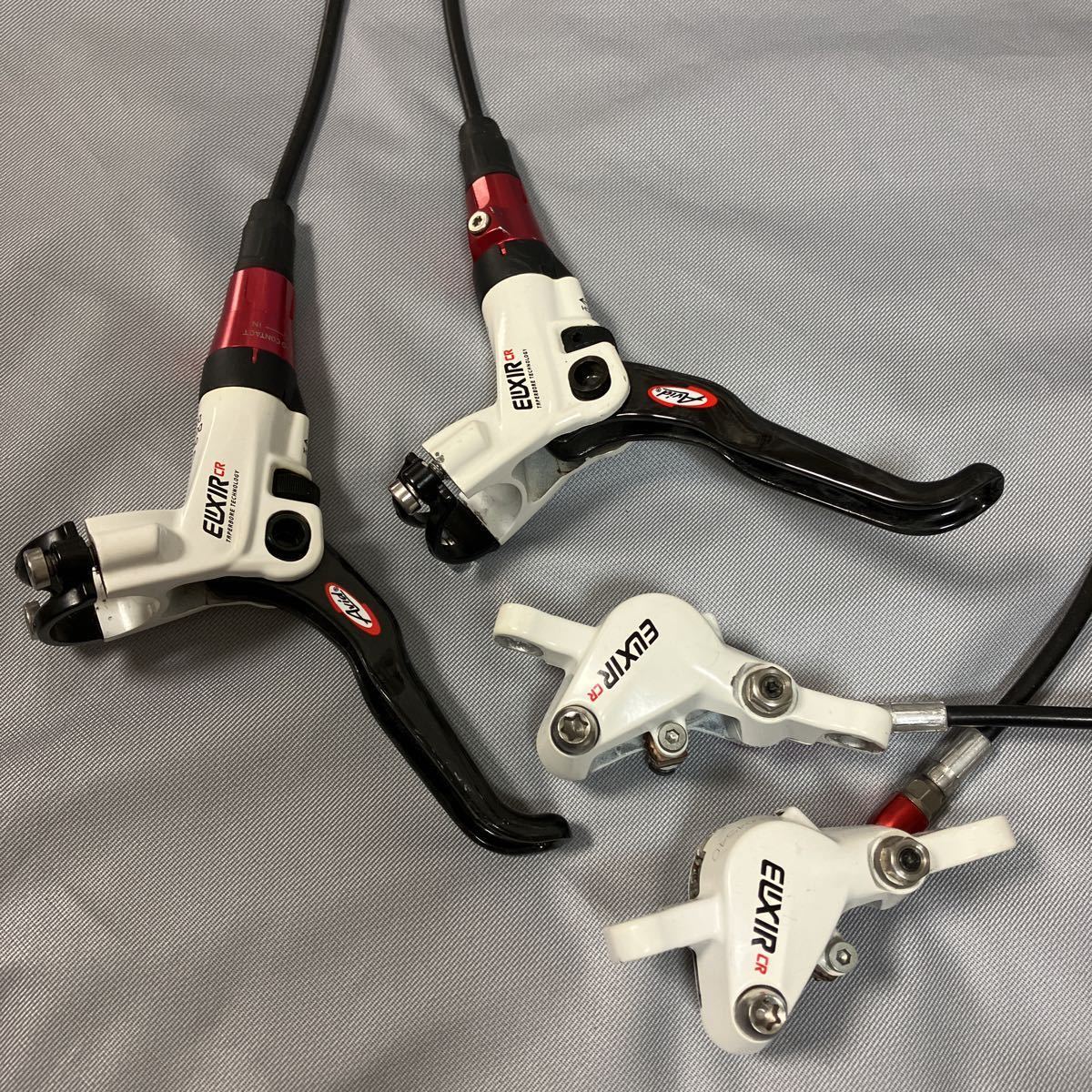 【やや傷や汚れあり】Avid Elixir CR 油圧ディスクブレーキ レバー キャリパー セット / 昔の高級品 Sram ポストマウント MTB カーボンレバー ホワイト レッドの落札情報 ...