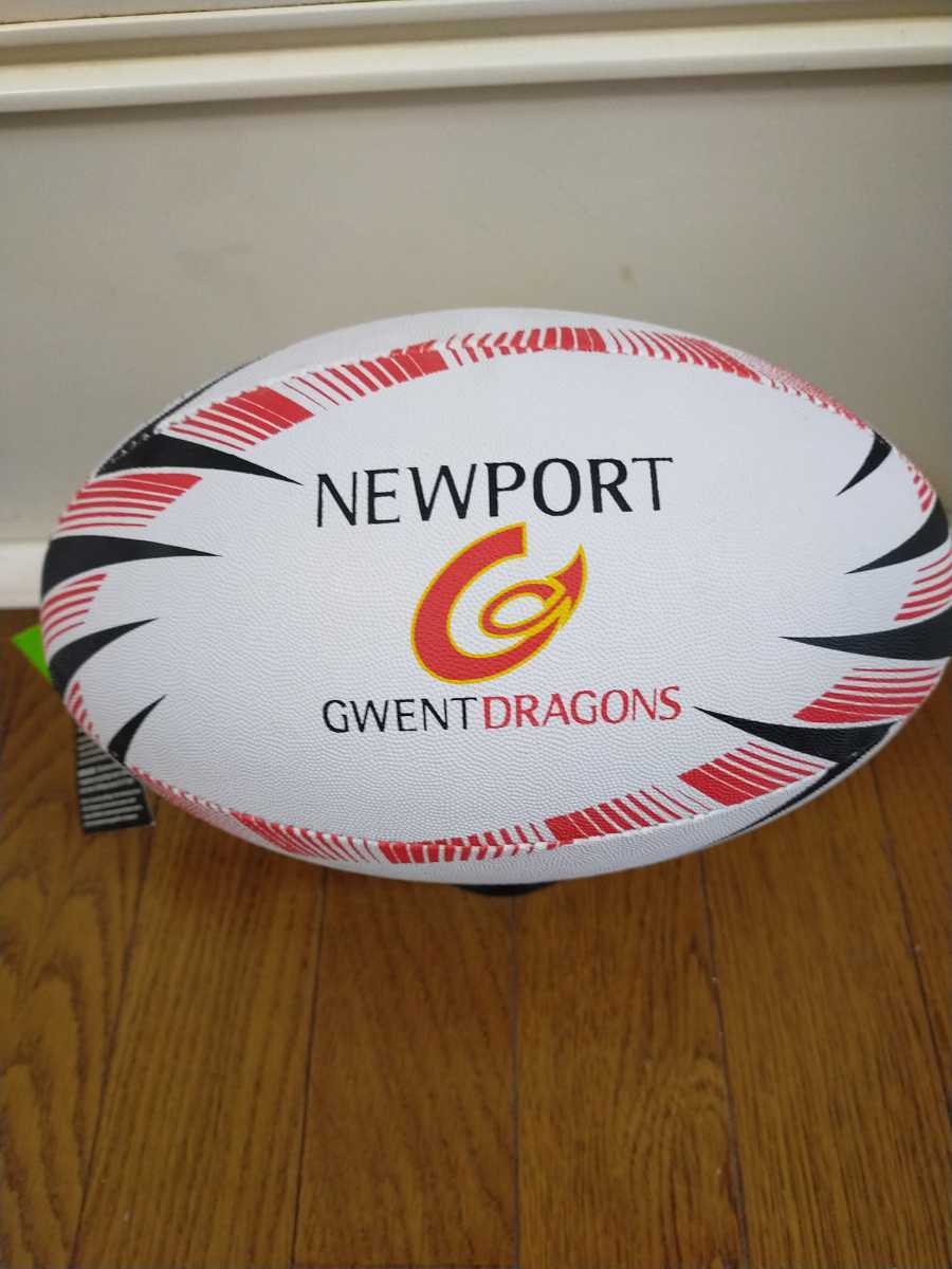 【未使用】ギルバート GILBERT RUGBY BALL ラグビーボール 4号 DRAGONS (WALES) Supporter BALL ...
