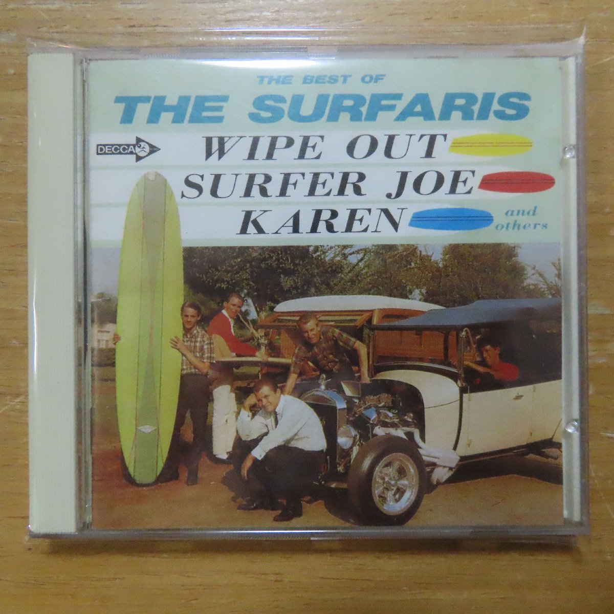 【やや傷や汚れあり】41028882;【CD】THE SURFARIS / WIPE OUT~THE BEST OF THE SURFARIS ...