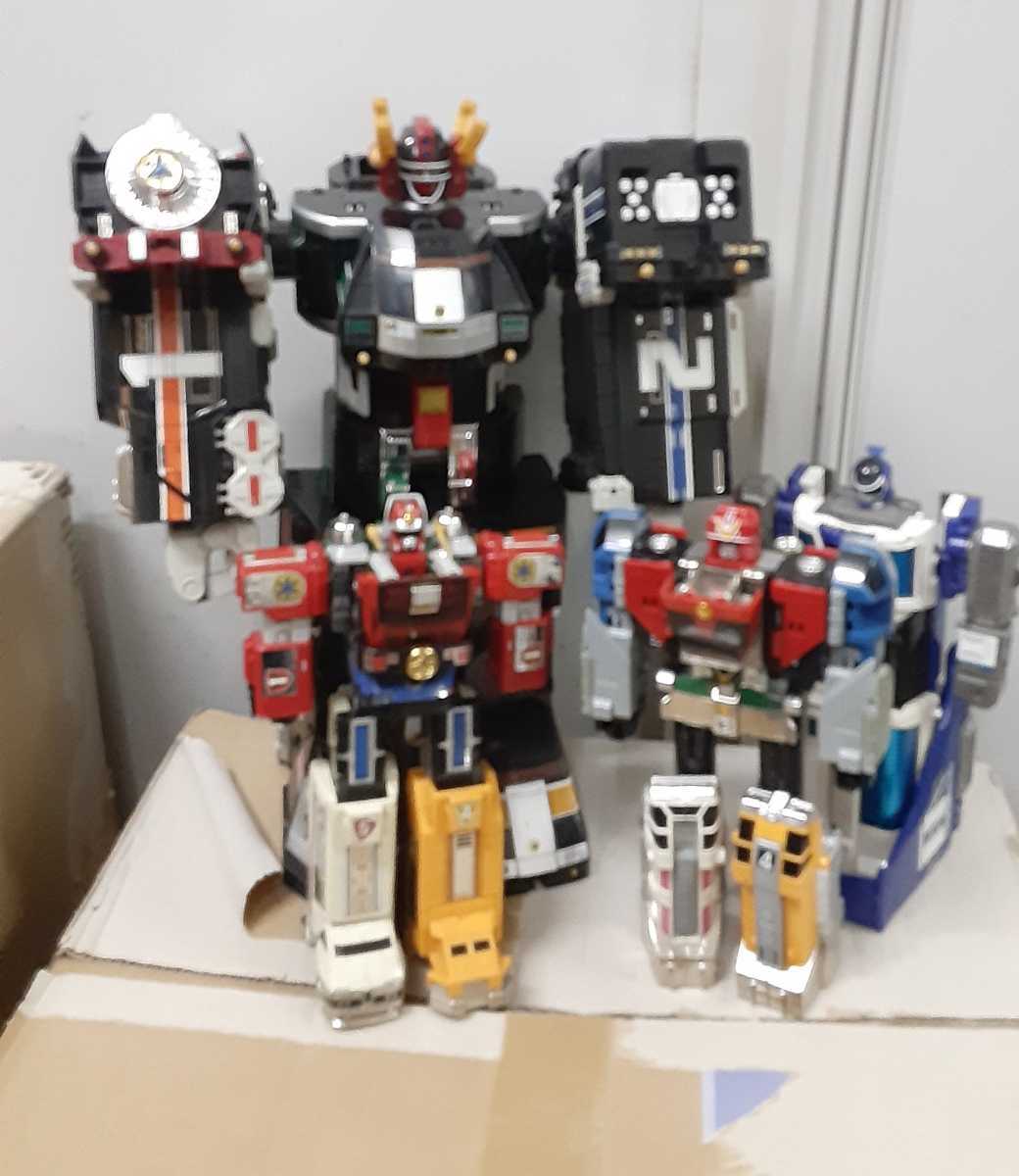 【傷や汚れあり】救急戦隊ゴーゴーファイブ DX 超合金 GD-15 8 緊急合体 ビクトリーロボ ビクトリーマーズ 連結 グランドライナー 特急武装 ライナーボーイの落札情報詳細 - ヤフオク ...