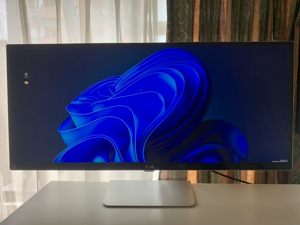 【目立った傷や汚れなし】LG 34UM95-P 34インチ 液晶ディスプレイの落札情報詳細 - ヤフオク落札価格検索 オークフリー