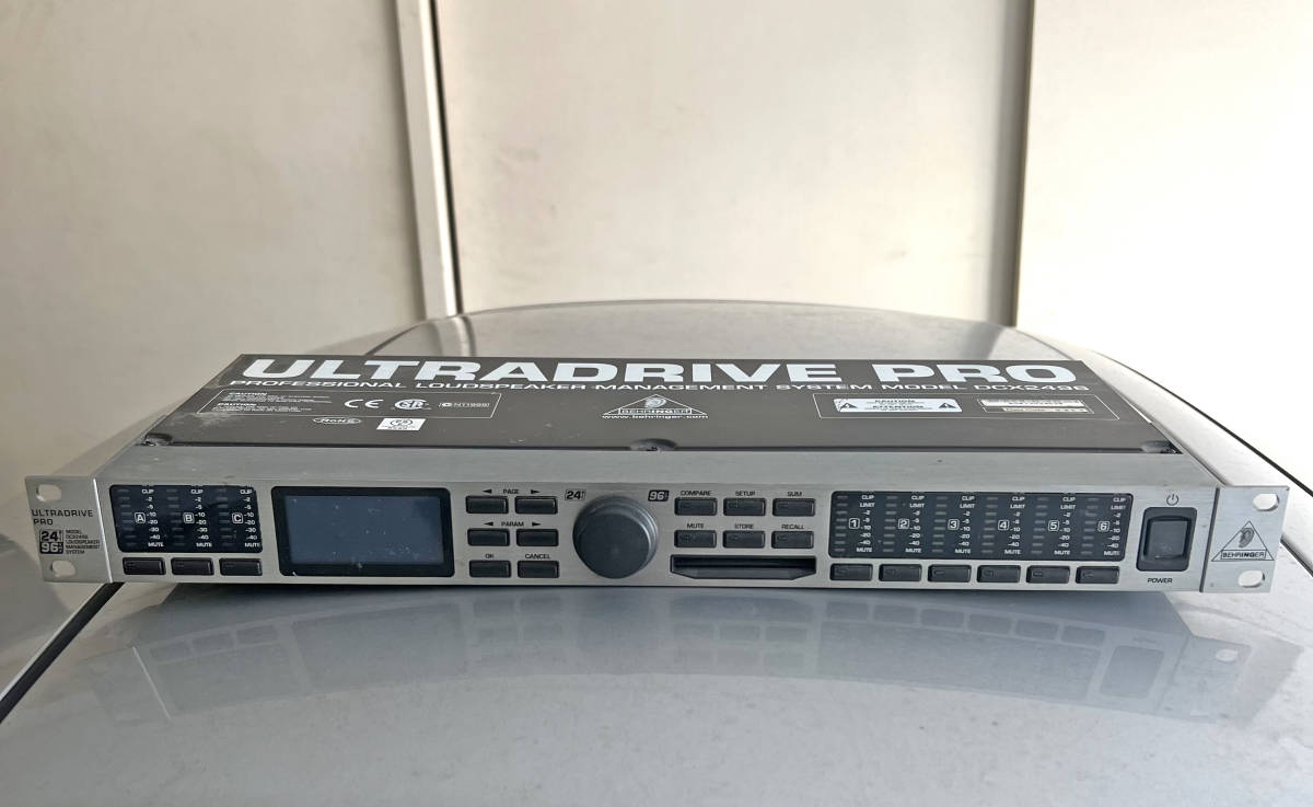 【目立った傷や汚れなし】BEHRINGER ベリンガー ULTRADRIVE PRO DCX2496 チャンネルディバイダー の落札情報詳細 ...