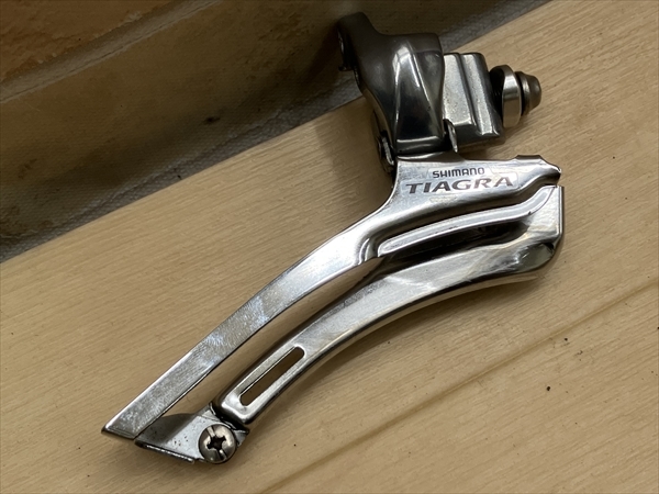 【目立った傷や汚れなし】1円スタート売り切り!! 【美品】 SHIMANO TIAGRA FD-4500 フロントディレイラー 直付け 2×9s シマノ ティアグラ ロード 送料520円 ...