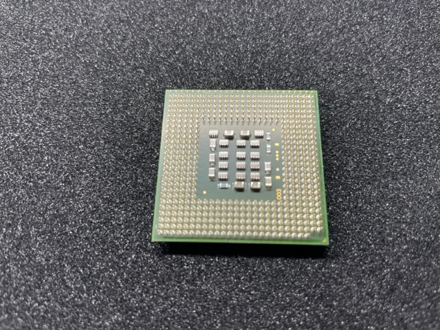 【傷や汚れあり】INTEL Pentium4 3.40GHz/1M/800 Socket478 Prescott SL7E6 3C2の落札情報 ...