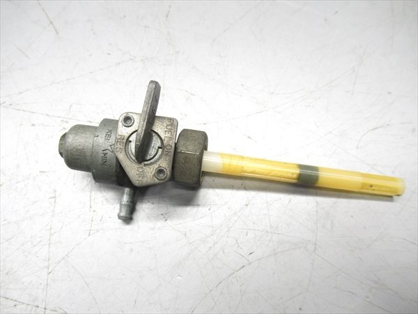 【傷や汚れあり】E1R5-0313 ホンダ マグナ50 燃料コック フューエルコック 純正品 【AC13-101～ (MG50S) 動画有】の落札情報詳細 - Yahoo!オークション落札価格 ...