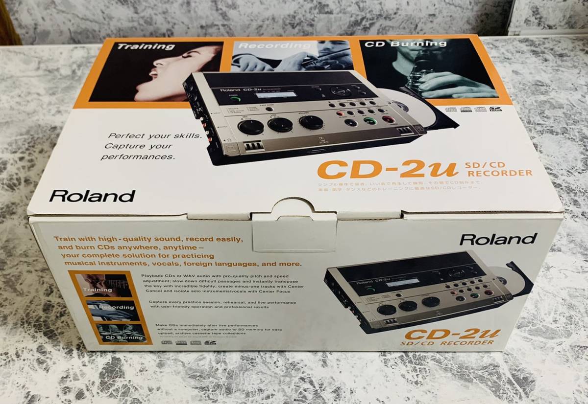 【やや傷や汚れあり】桑小19 1円オークション お値打ち Roland ローランド CD-2u SD CDレコーダー 通電確認済み 取り扱い ...