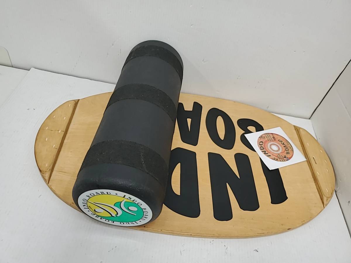 【傷や汚れあり】T116[16](インドボード) 中古 INDO BOARD バランストレーニングセット DVD付き デッキ全長約76cm ...