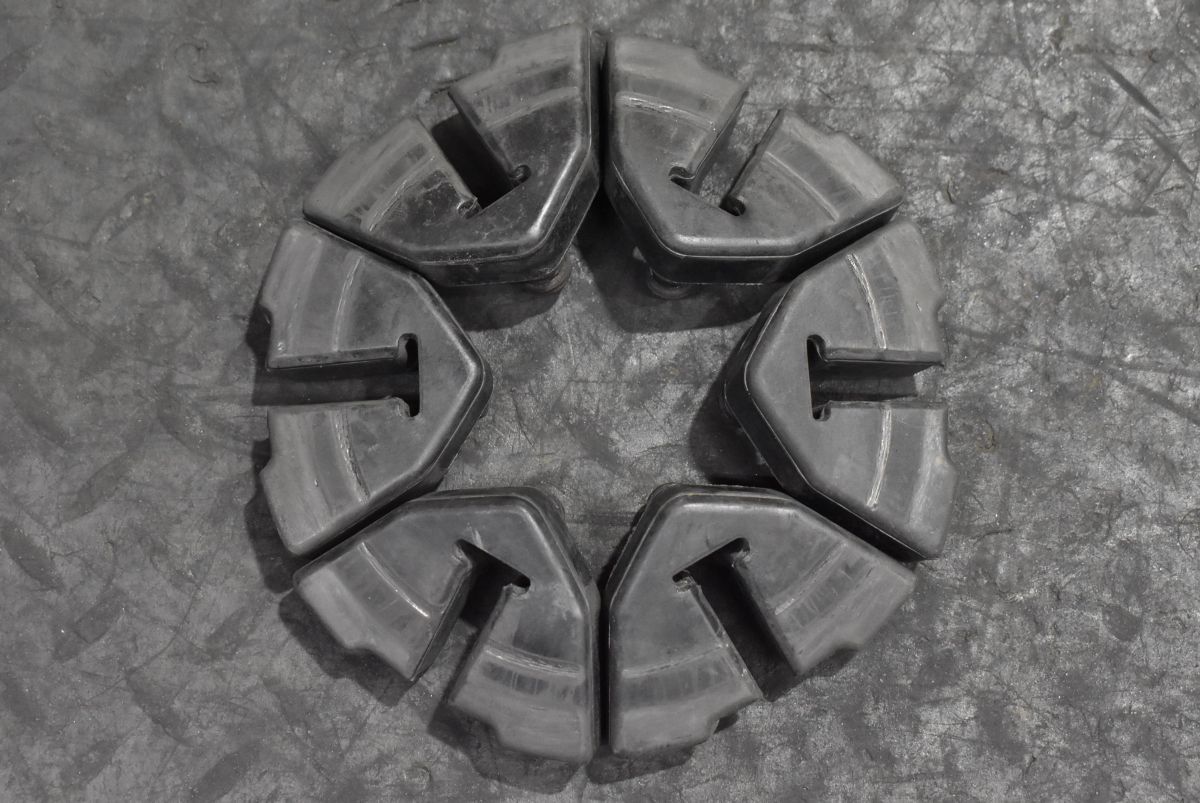 【中古】S256 当時物 純正 RG250E ハブダンパー 0021 検) GT2502 X7 GS400 GT380の落札情報詳細 - ヤフオク落札価格検索 オークフリー