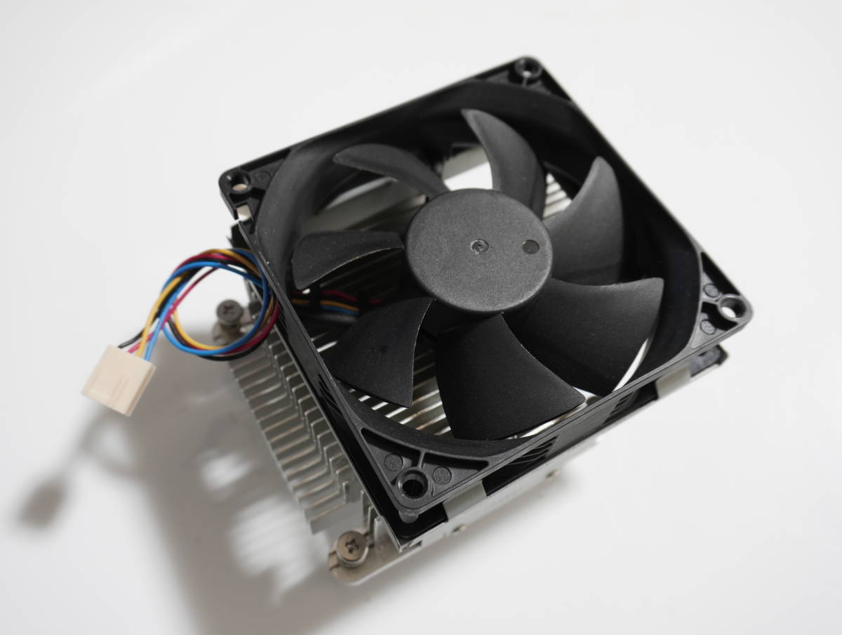【やや傷や汚れあり】富士通 ESPRIMO D551 D552 D581 D582 D583用 CPUクーラー CPUファン ヒートシンクの落札情報詳細 - ヤフオク落札価格検索 オークフリー