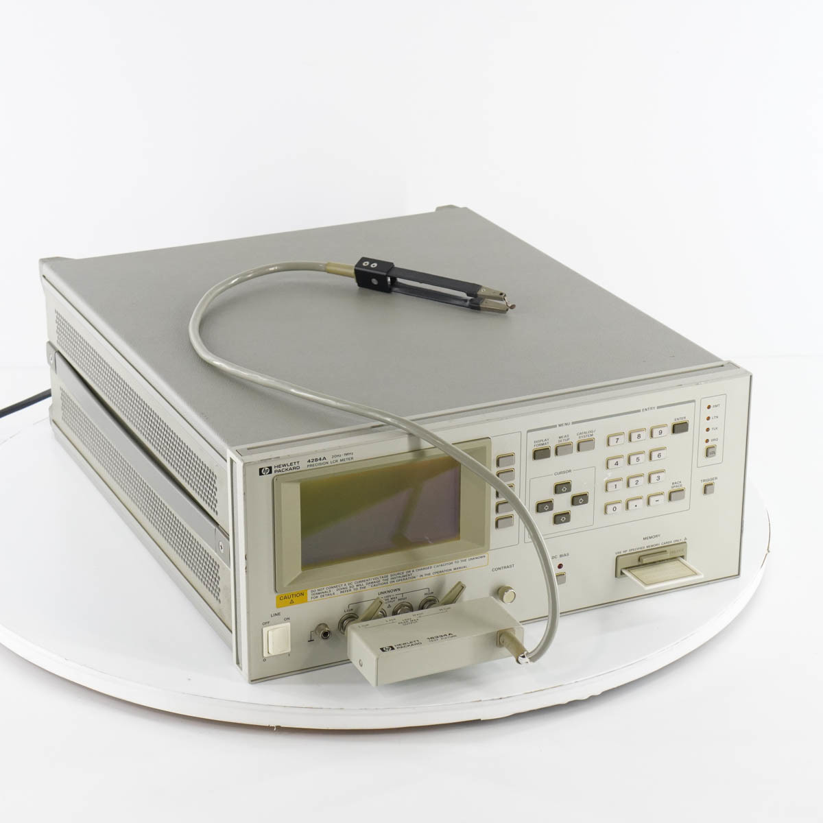 【傷や汚れあり】[DW] 8日保証 4284A hp 20Hz-1MHz 16334A TEST FIXTURE Agilent アジレント ...