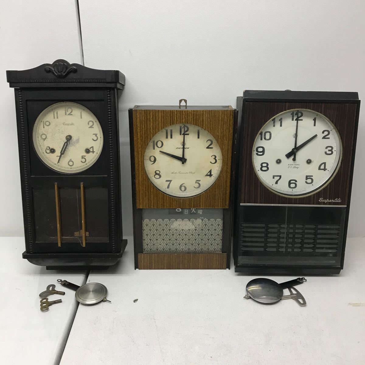 【傷や汚れあり】1109C 木製 振り子時計 掛時計 時計 3点セット 昭和レトロ アンティーク Hayashi / AICHI TOKEI ...