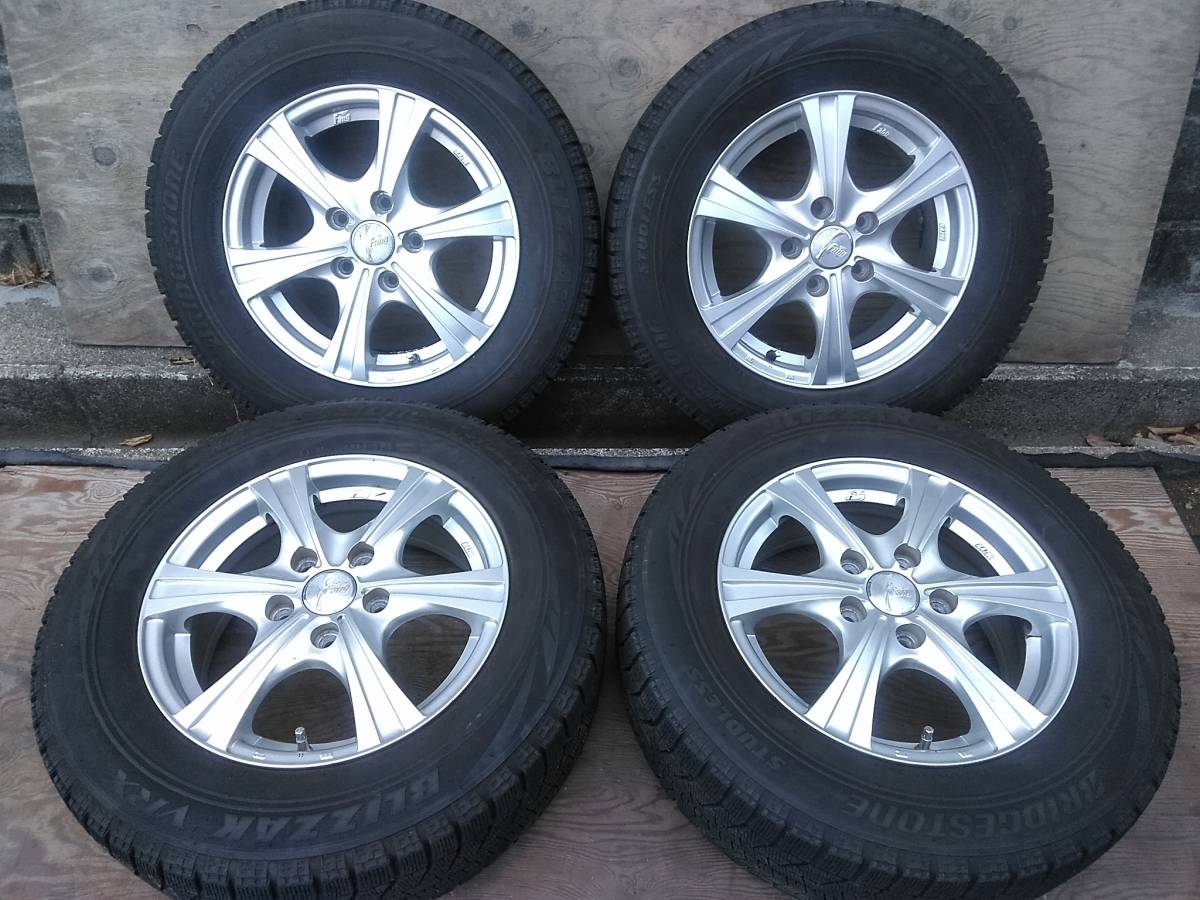 【やや傷や汚れあり】⑪バリ山 205/65R15 ブリジストン ブリザック VRX 5穴 15×6J ＋53 114,3 ノア ヴォクシー ...