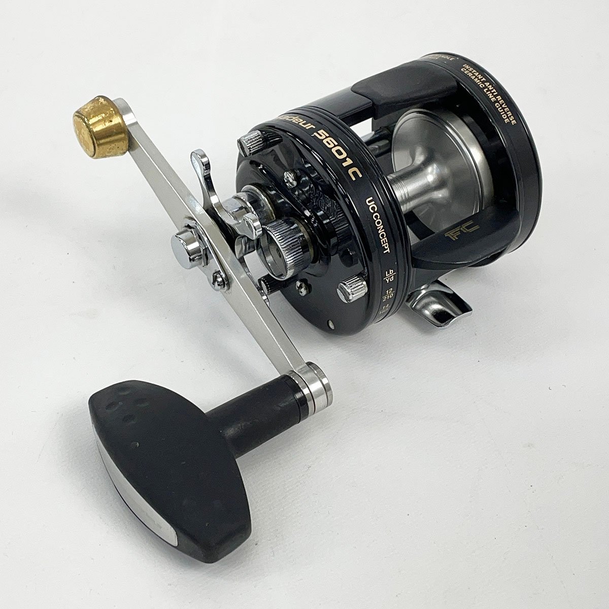 【目立った傷や汚れなし】Abu Garcia アブガルシア ambassadeur アンバサダー UC 5601C ULTRA CAST 黒 ...