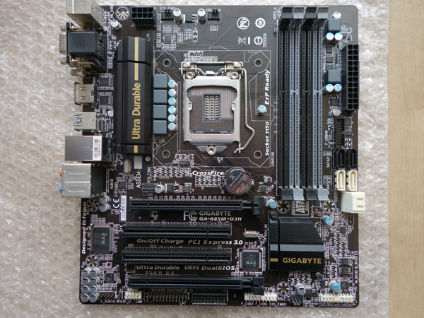 【やや傷や汚れあり】★ GIGABYTE GA-B85M-D3H MicroATX マザーボード LGA1150 第4世代CPU対応 中古 ★ ...