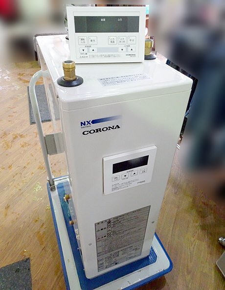 【目立った傷や汚れなし】【 CORONA/コロナ 】石油給湯器 給湯専用 灯油ボイラー 子機有り 浴室 UKB-NX370R/RBK-NXR 2017年の落札情報詳細 - Yahoo ...