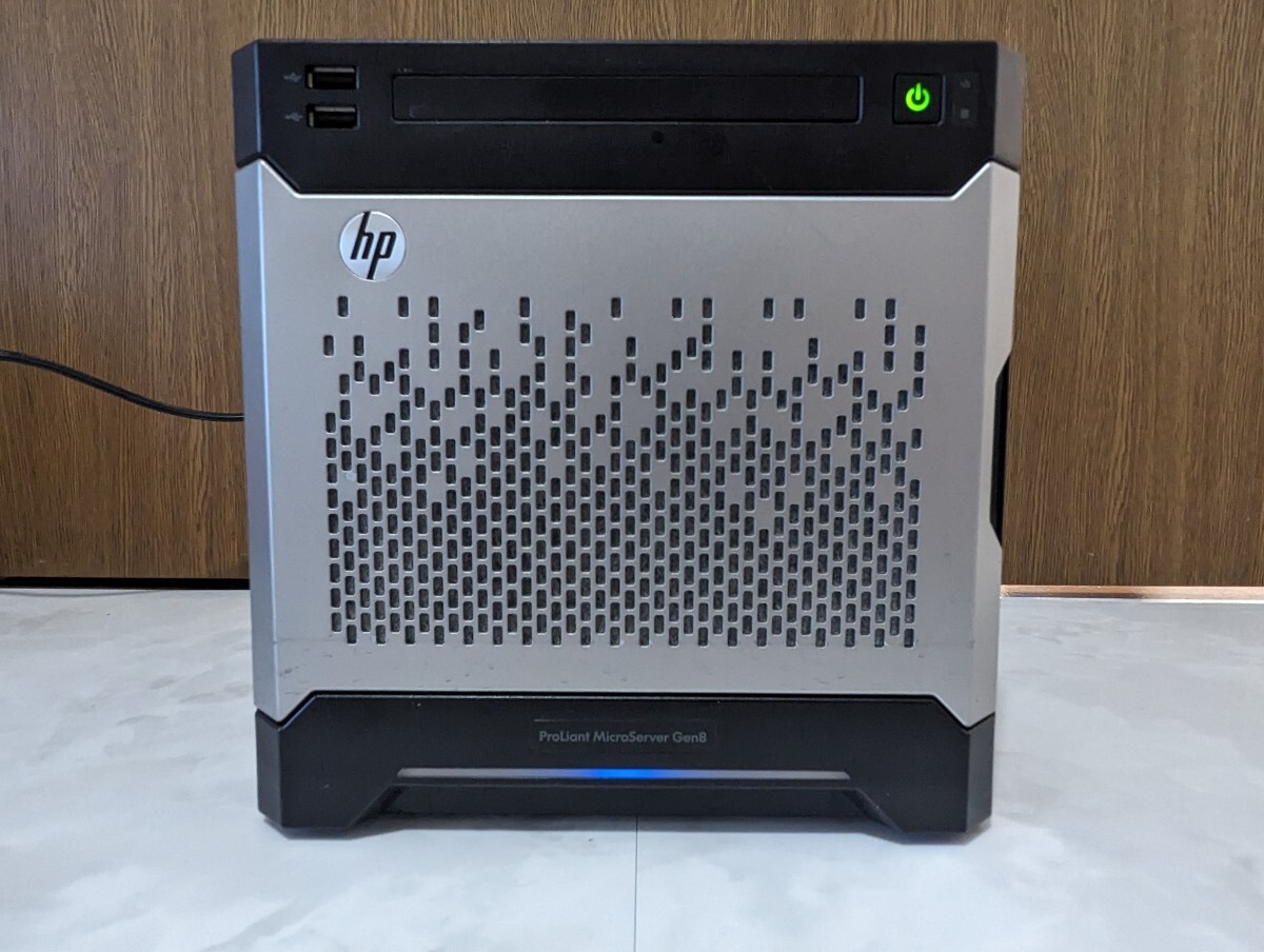 【目立った傷や汚れなし】【送料無料】HP ProLiant MicroServer Gen8 Core i3-3240 Mem8GB HDD ...