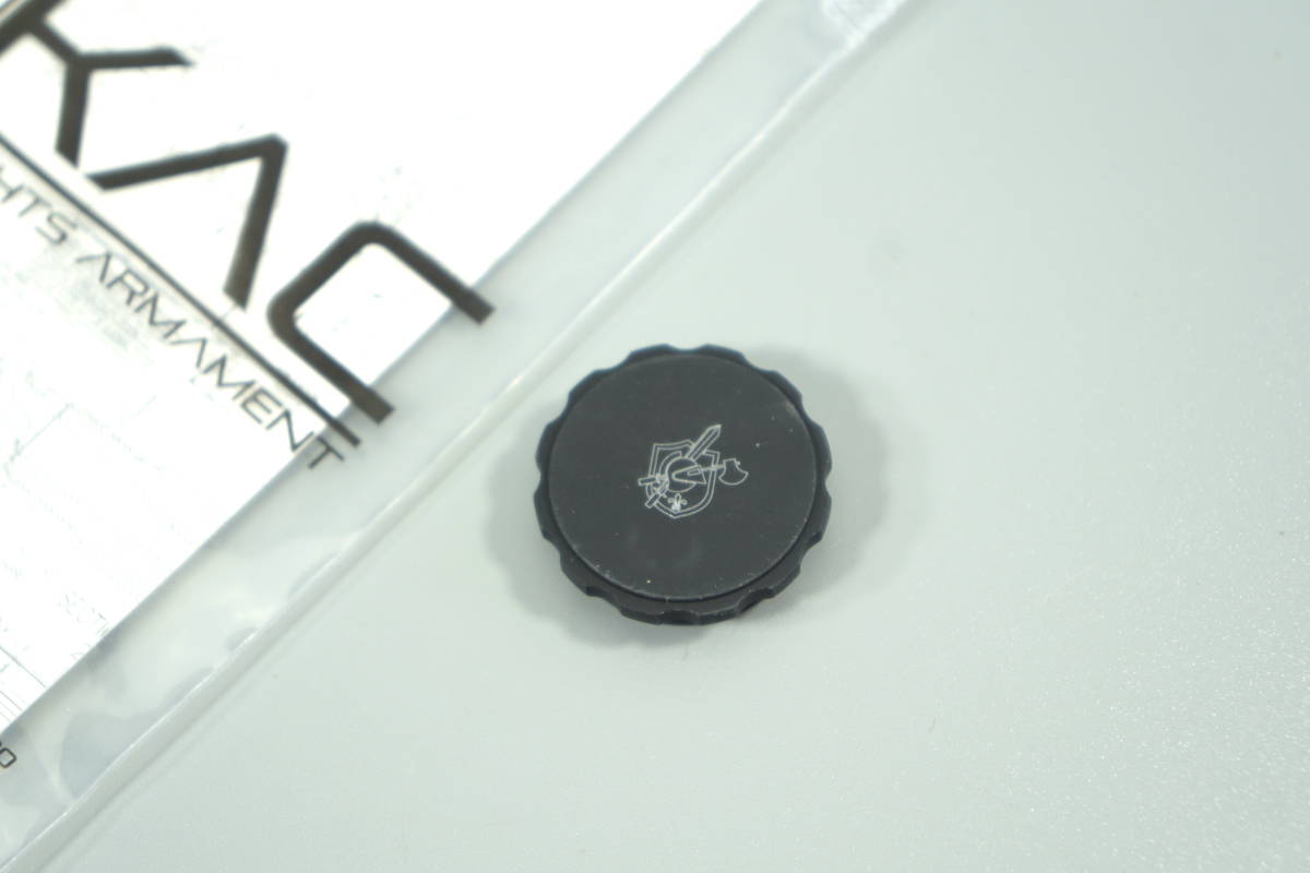 【未使用】実物 KAC Knights Armament Aimpoint Micro Sight Battery Cap ナイツ M16A2 ...