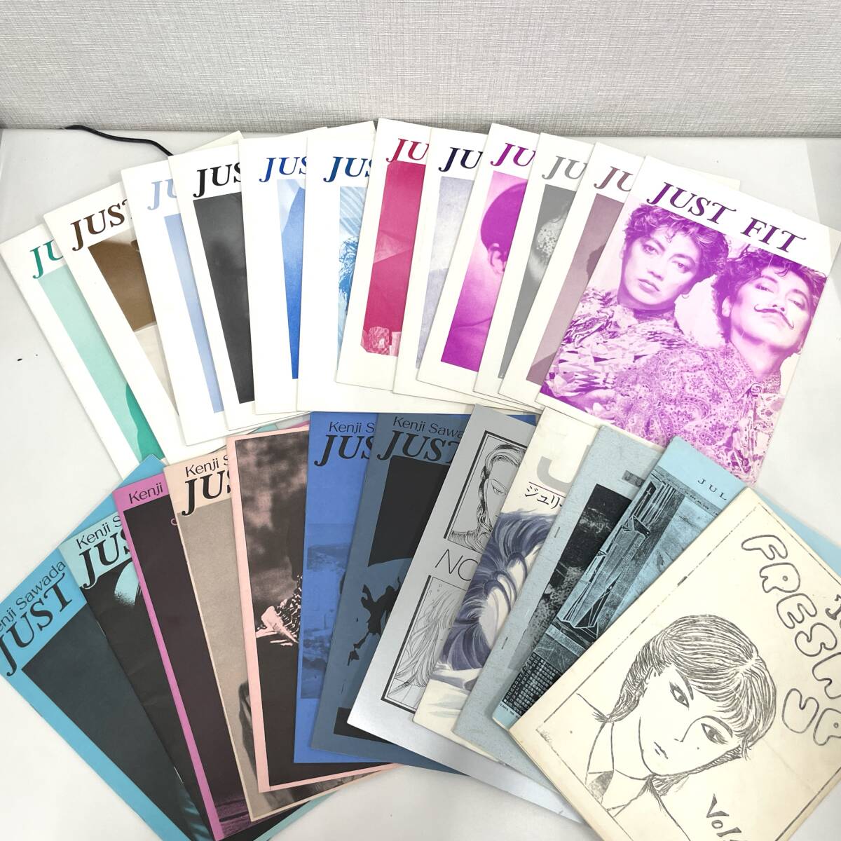 【やや傷や汚れあり】4431★4432★レア 希少 沢田研二 ファンクラブ会報誌 Just Fit 19冊+同人誌 昭和アイドル ジュリーの
