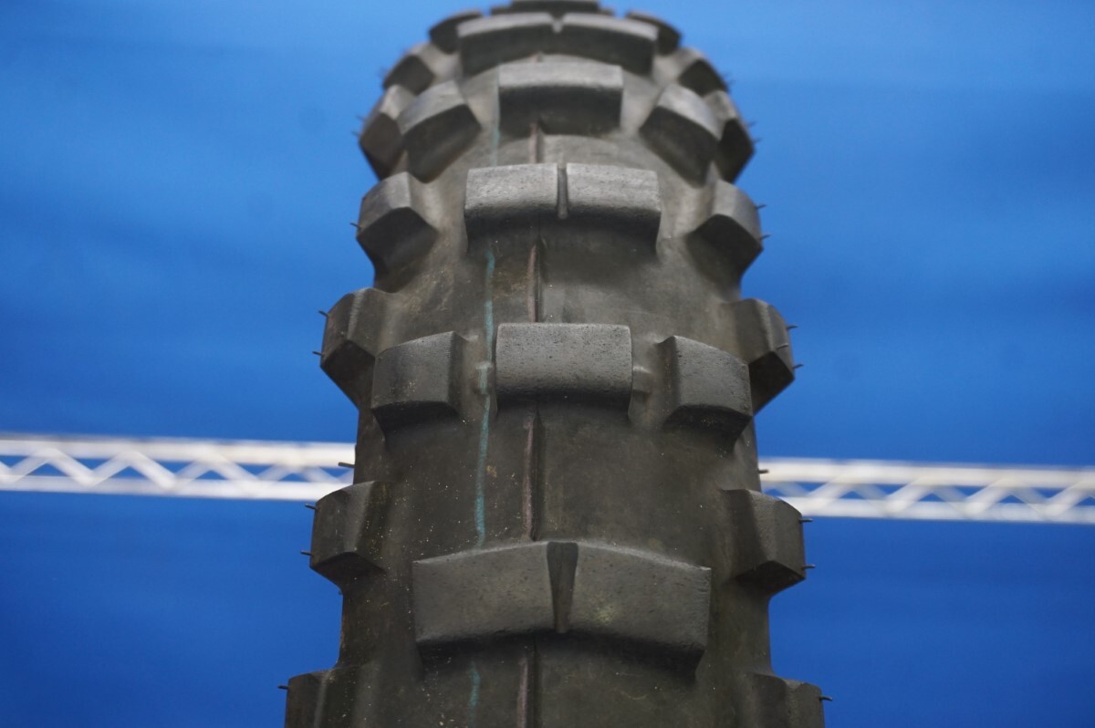 【目立った傷や汚れなし】IRC BATTLE RALLY BR99 z 120/90-18 2022年製！手渡し可！ (bD372の落札情報 ...