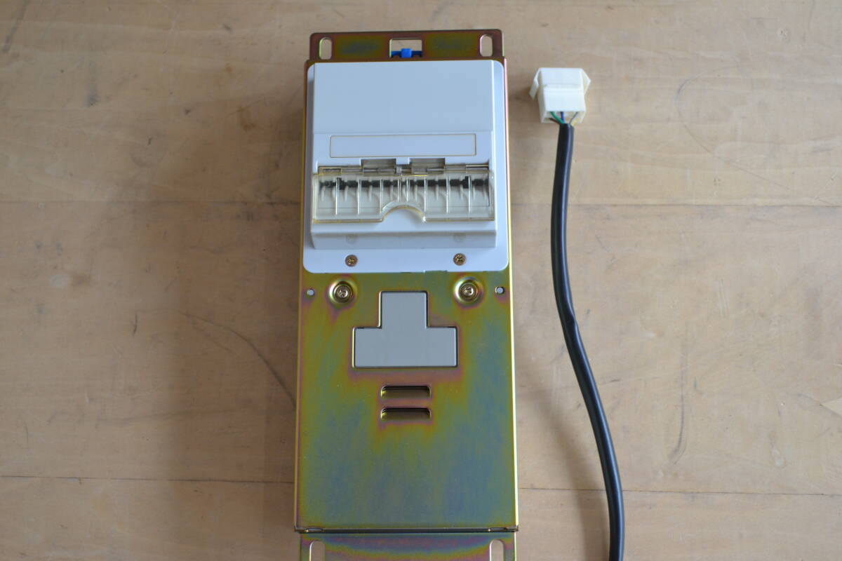 【目立った傷や汚れなし】自動販売機用ビルバリ NBXA-2Y4N-2 NIPPON CONLUX CO.、LTD.の落札情報詳細 ...