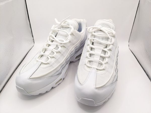 【やや傷や汚れあり】室内のみ使用 NIKE ナイキ エアマックス95エッセンシャル CT1268-100 トリプルホワイト 27.0cm ...