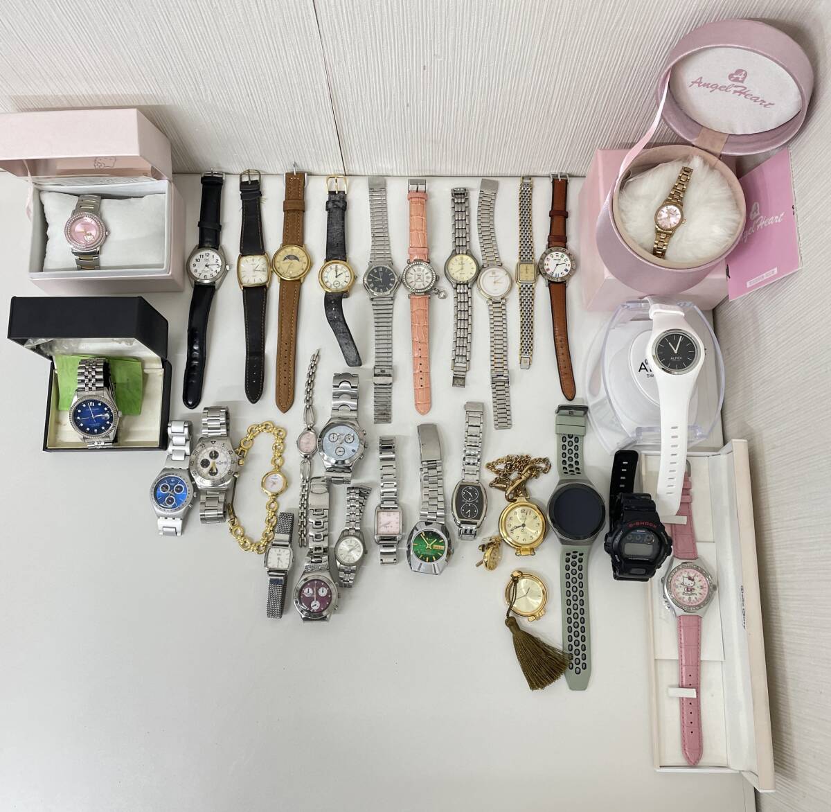 【中古】 限定モデル! CITIZEN/シチズン/wicca/ウィッカ×サンリオ/ハローキティ レディース腕時計 E031-S105820 ...