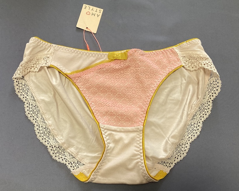 【未使用】AMO'S STYLE BY Triumph Mサイズ ライト茶色・ ショーツ アモスタイルレース プライスタグカット品10204964-M019の落札情報詳細 - ヤフオク落札価格 ...