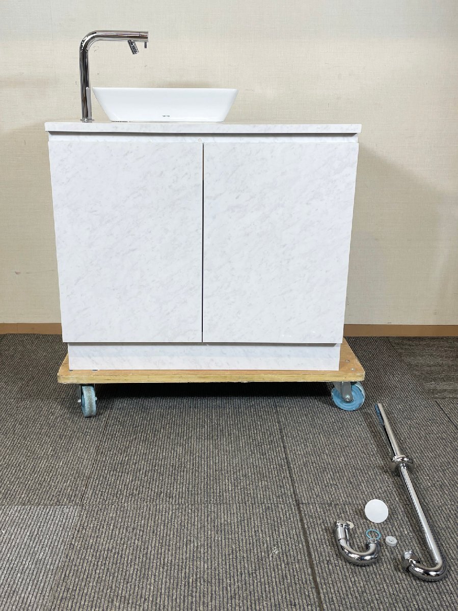 【やや傷や汚れあり】【福岡】手洗い TOTO シンク：L725 水栓：TLC11C2 排水金具付き 左側面傷穴あり W802 H920 ...