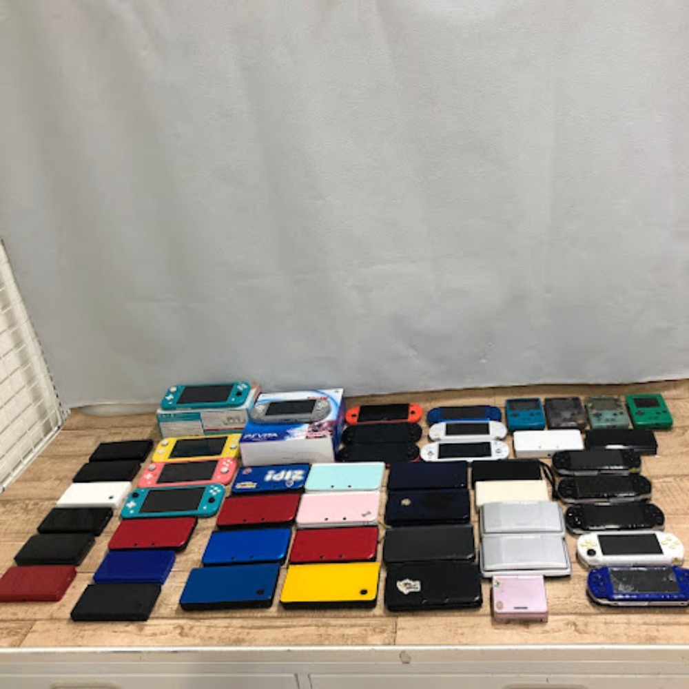 【全体的に状態が悪い】08w0730★【ジャンク】1円~ 携帯ゲーム機まとめ 3DS/3DSLL/DSi/SWITCH/スイッチ/任天堂/PSP/ゲームボーイカラー/PSP/PS VITA ...