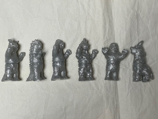 【未使用に近い】ぶたのはな じゃんけん バトル ウルトラマン ラメ ソフビ sofubi sofvi ゴジラ izumonster HS イズモンスター ゾルメン ブルマァク M1号の落札情報 ...