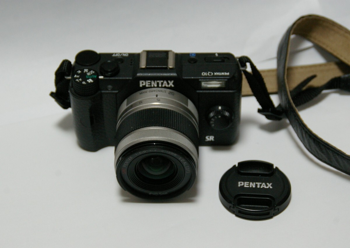 【目立った傷や汚れなし】中古 PENTAX Q10 + 02 STANDARD ZOOM 純正ケース、ストラップ SD64GB 社外Kマウントアダプター ハンディブック 純正充電器の落札情報 ...