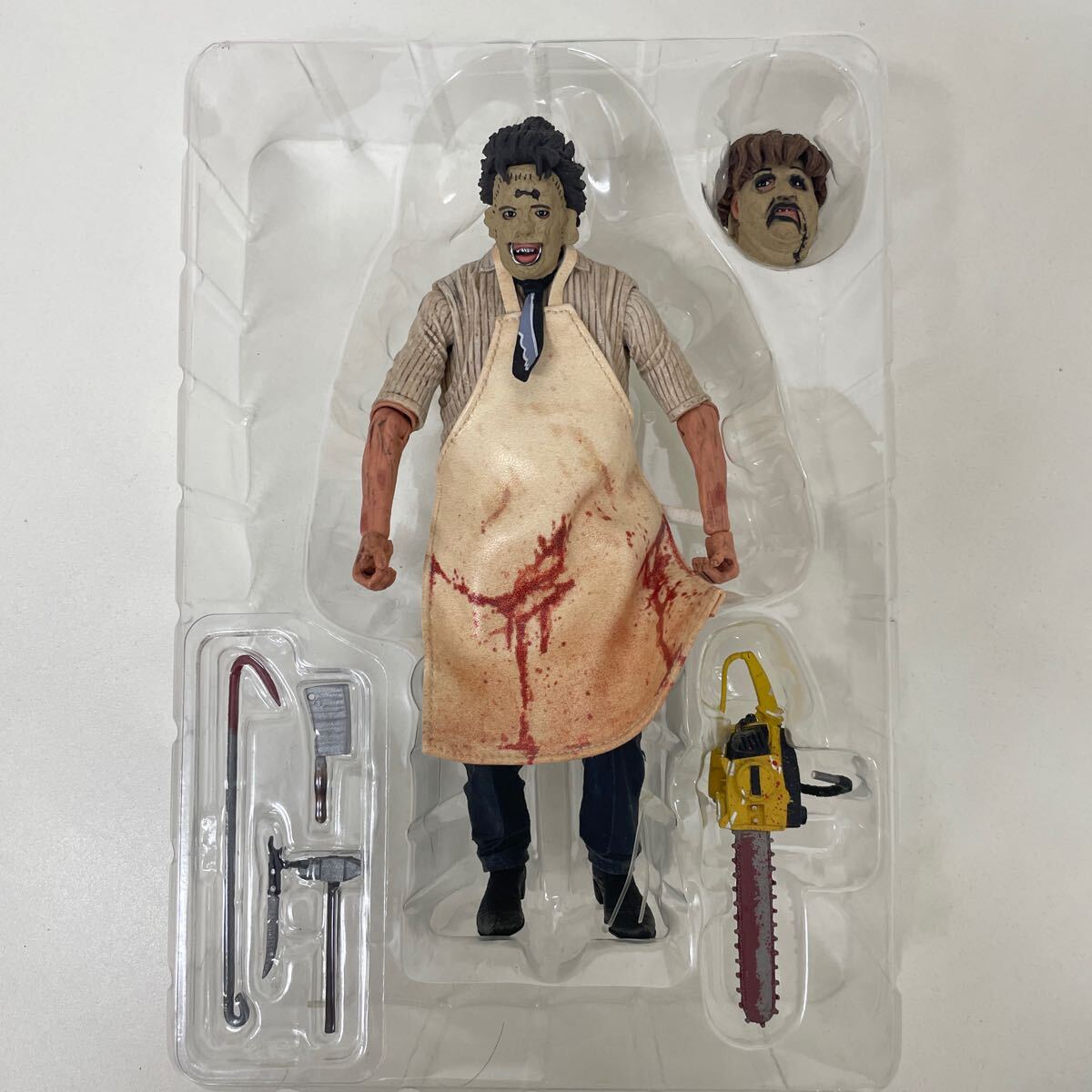 【やや傷や汚れあり】NECA 豆魚雷 悪魔のいけにえ 40th アニバーサリー アルティメット レザーフェイス 7インチ アクションフィギュア海外流通版 240817T07の落札情報詳細 ...